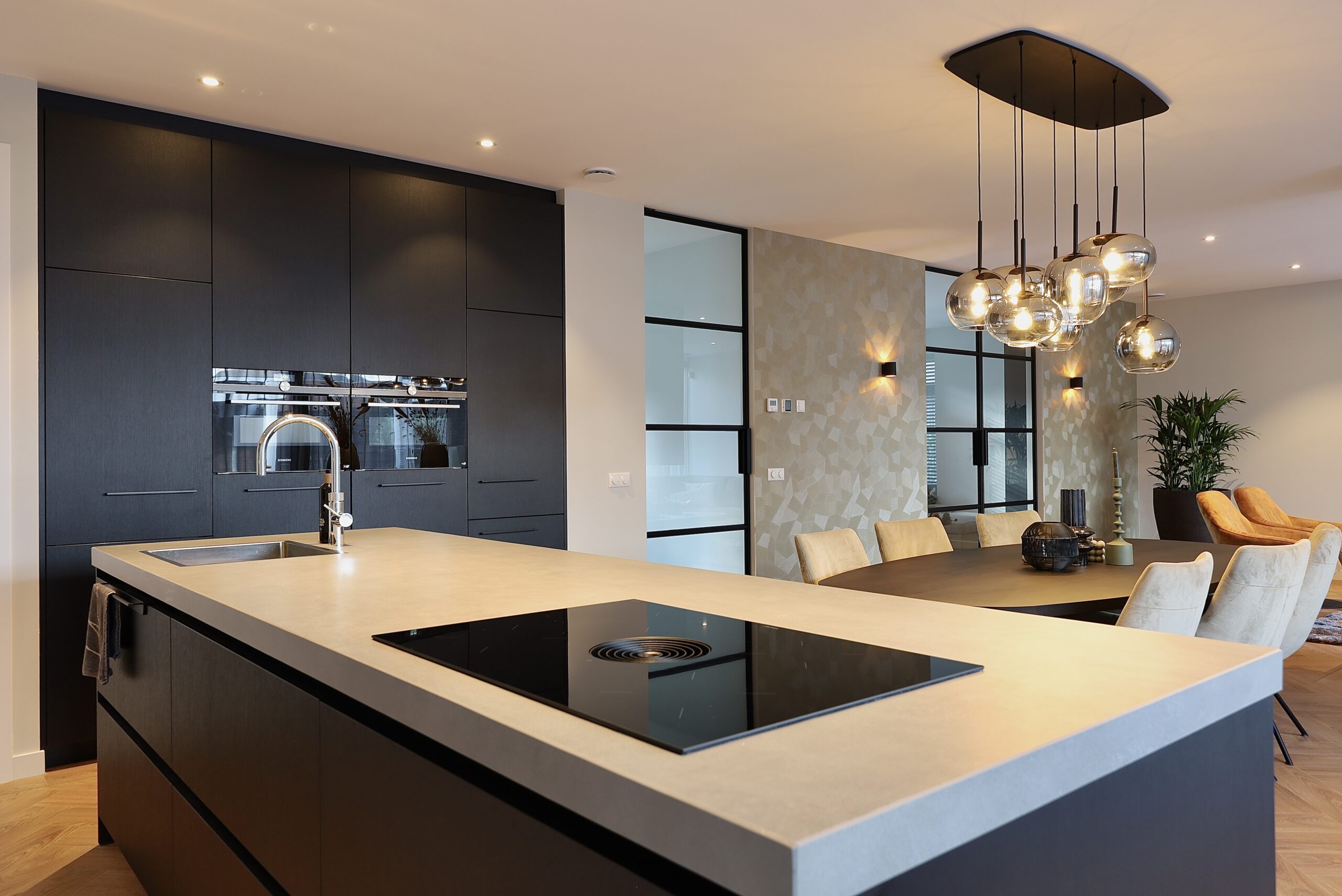 - Bakker Interieur Projecten